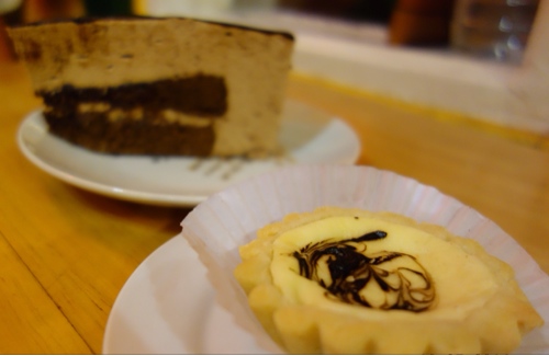 Local trains and lots of cake: Mawlamyine, Myanmar - livelifelovecake